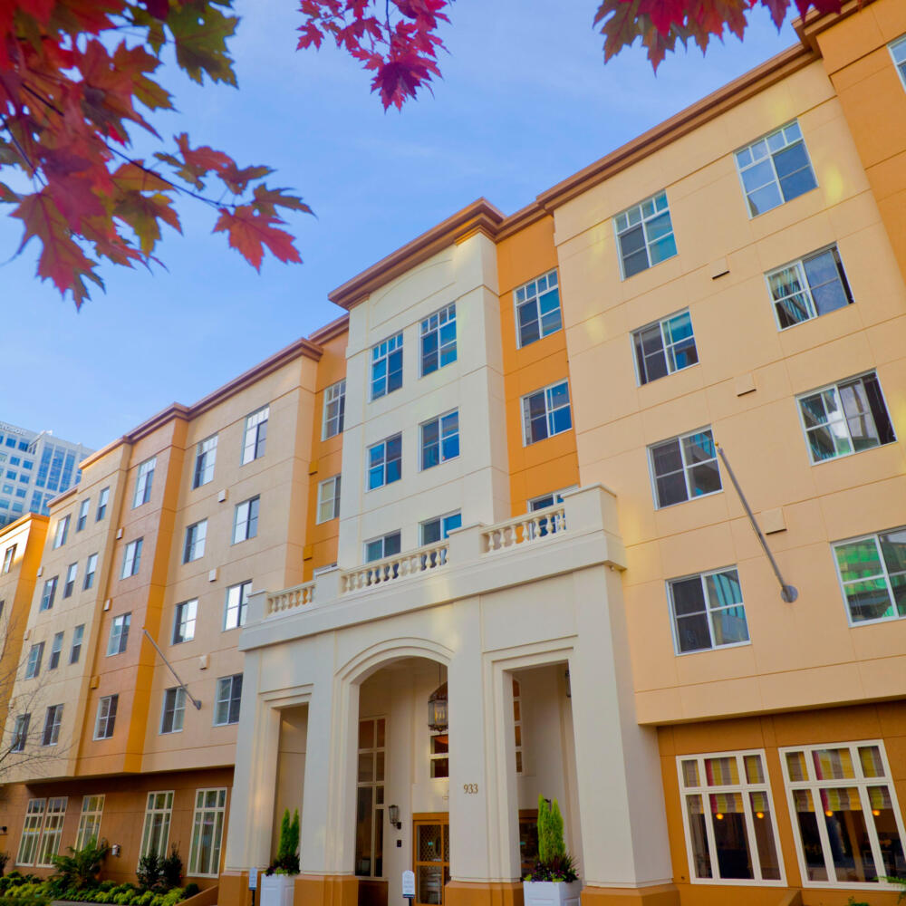 Seattle Retirement Communities | Independent & Assisted Living | Era Living